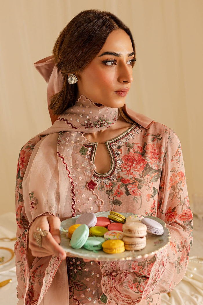 Nureh | Embroidered Karandi '25 | Lebaasonline – LebaasOnline