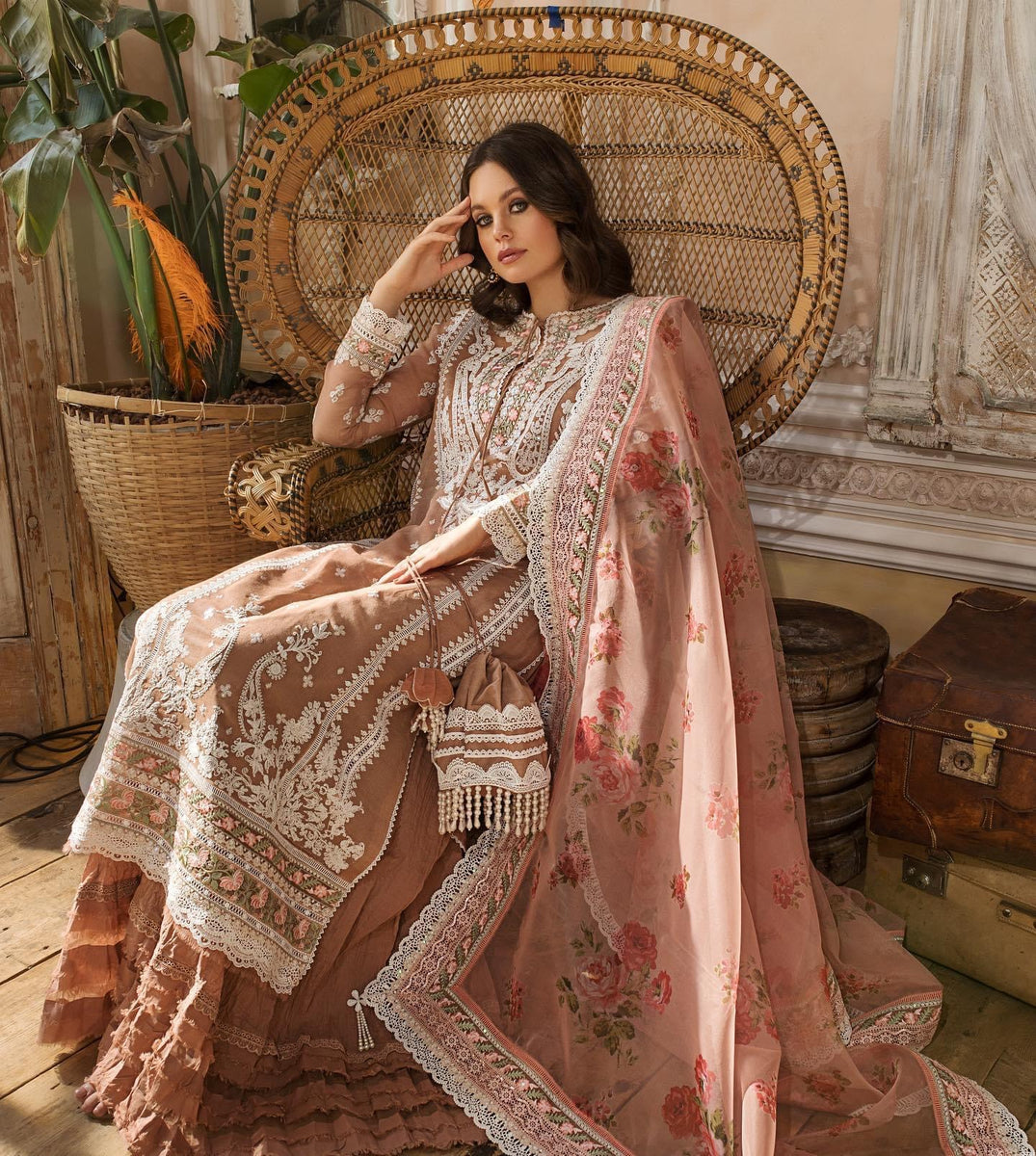 SOBIA NAZIR | SOBIA NAZIR ORIGINAL SUITS | Lebaasonline – Tagged "Sobia ...
